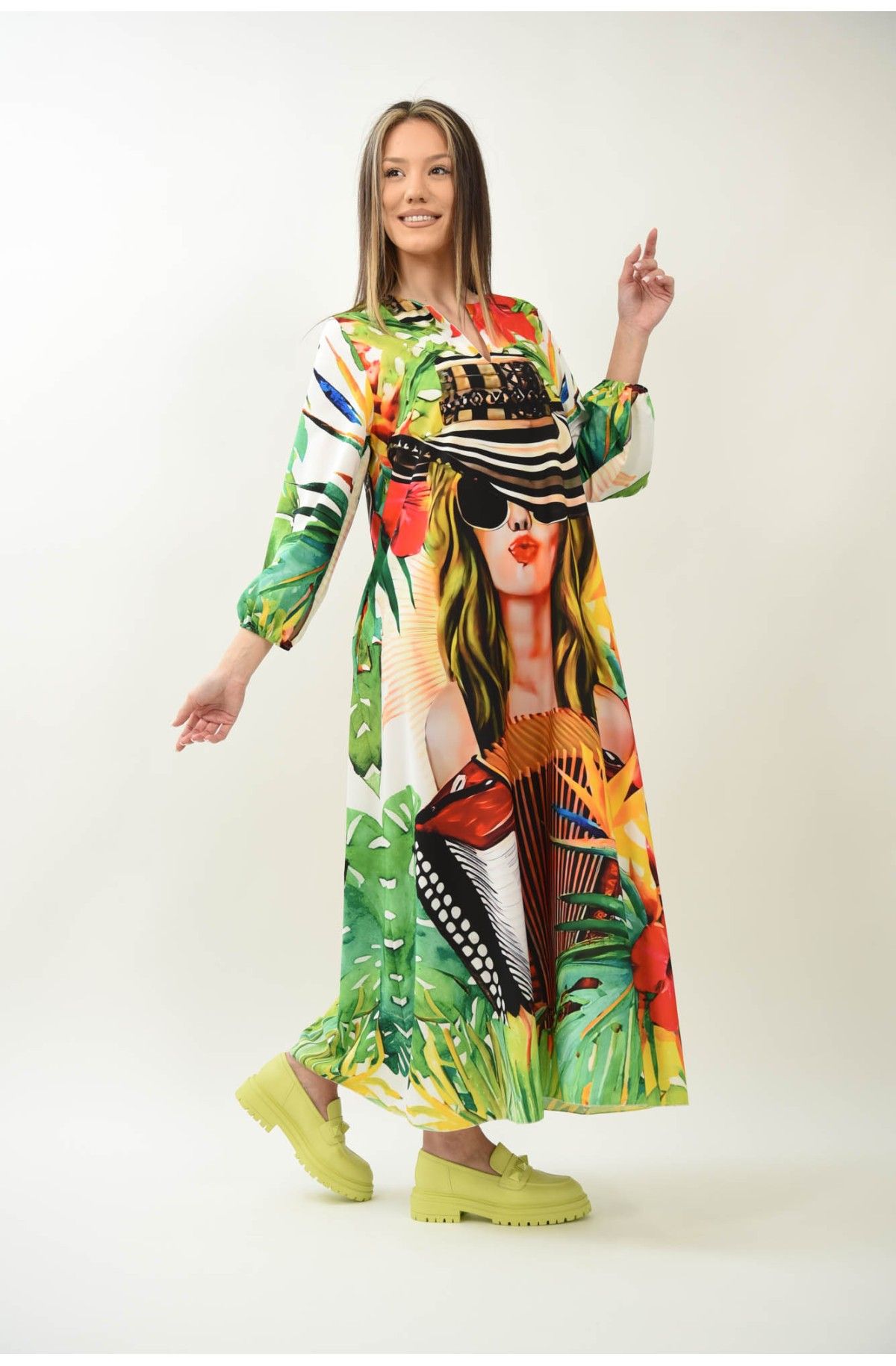 Echo urban Rochie Maxi cu buzunare măneca lungă Electric Cathalee